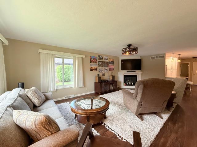 125 Regency Pkwy