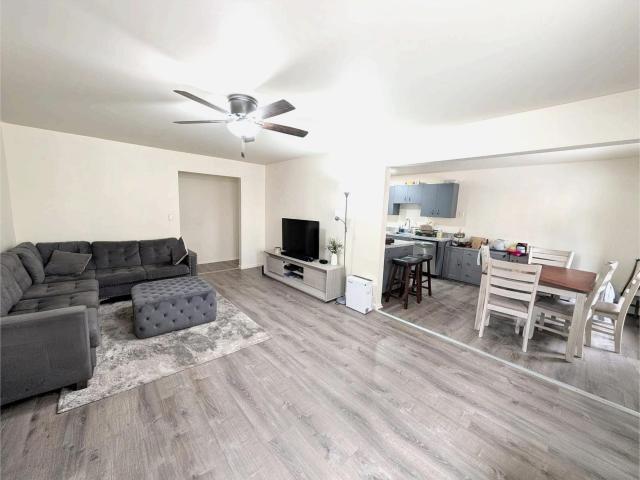 125 Riverview Ct # 125