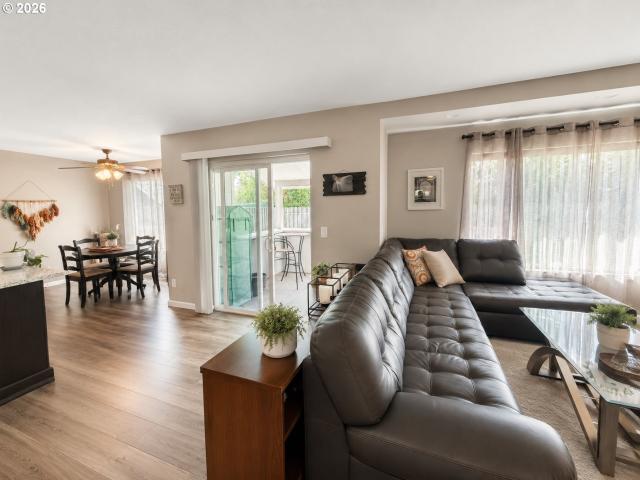 125 w fairfield st