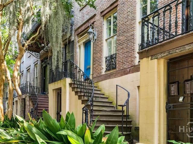 125 W Gordon St, Savannah, GA 31401