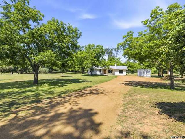 125 W Lower Crabapple Rd
