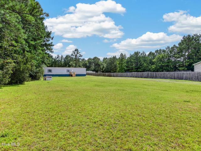 125 Woodleaf Lane