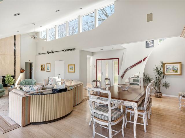 125 Woodruff Avenue