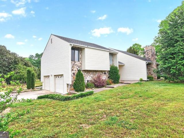 125 Woodstream Pt, Fayetteville, GA 30215