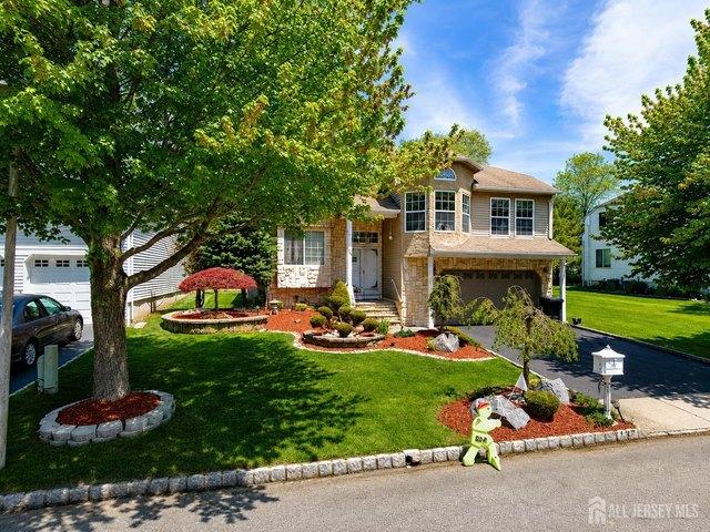 125 Wainwright Dr S, Matawan, NJ 07747