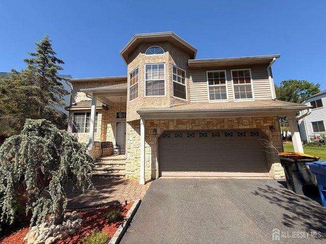 125 Wainwright Dr S, Matawan, NJ 07747