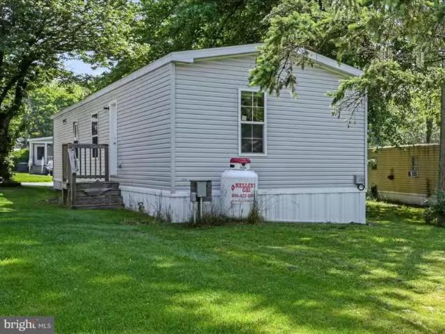 125 WEIDLER LN, LITITZ, PA 17543 Single Family Residence For S.