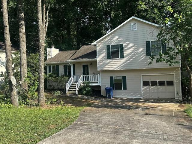 125 Westwood Dr, Dallas, GA 30132