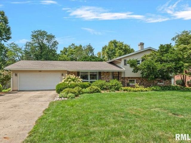 125 Wildrose Ln, Rochester, IL 62563