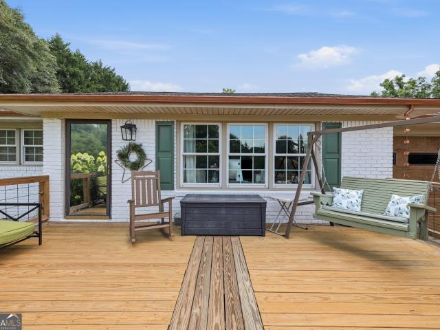 125 Windsor Drive