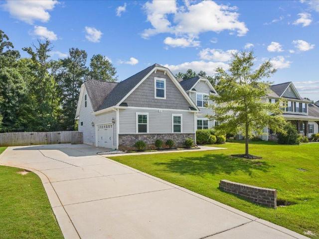 125 Tarkenton Court