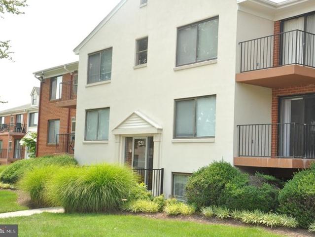 125 U Clubhouse Dr SW Unit 6, Leesburg, VA 20175
