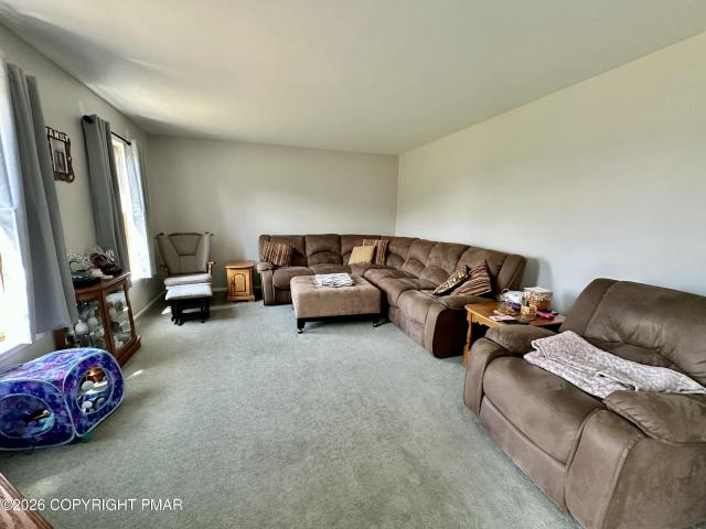 125 Van Buskirk Dr, Saylorsburg, PA 18353 | MLS #PM 140386