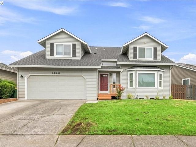 12647 SW Springwood Dr, Tigard, OR 97223