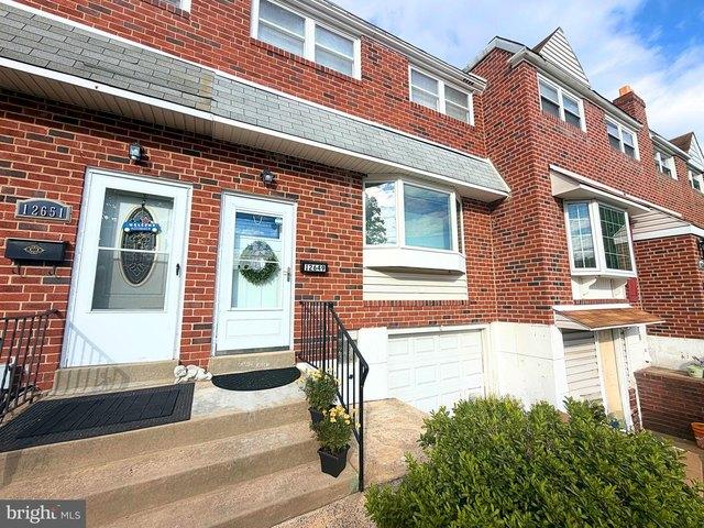 12649 Biscayne Dr, Philadelphia, PA 19154