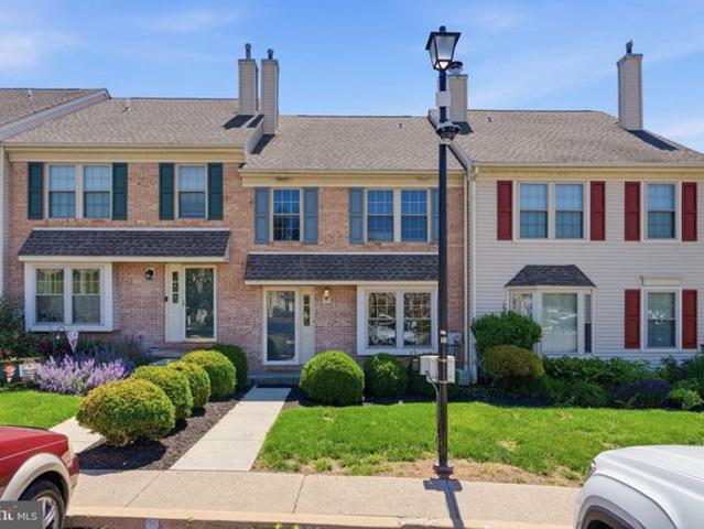 1264 Maple Glen Cir, Pottstown, PA 19464