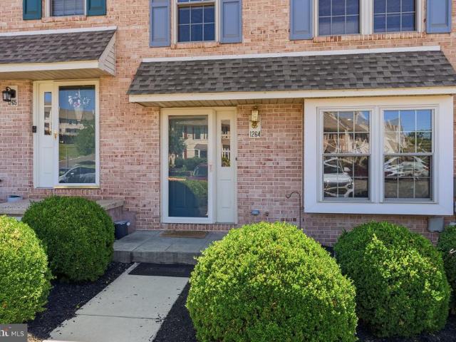 1264 Maple Glen Circle