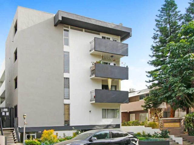 1264 N Sweetzer 1 Bedroom Apartment for Rent at 1264 N Sweetzer Ave, West Hollywood, CA 90069 West Hollywood