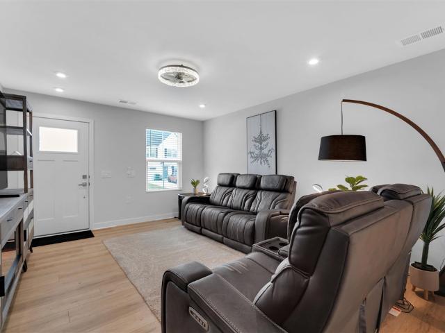 1264 Balsa Tree Drive