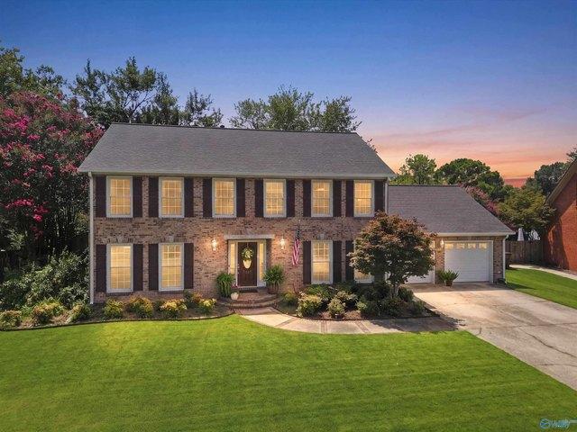 1264 Brandywine Ln SE, Decatur, AL 35601