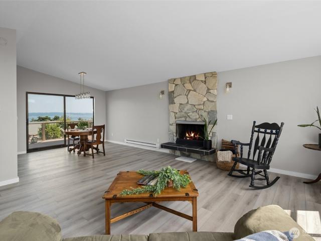 1264 Eagle Crest Drive