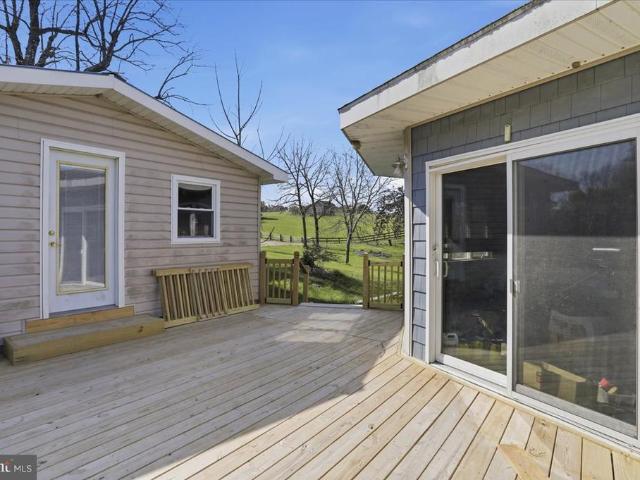 1264 Tearcoat Road