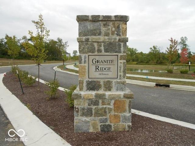 12650 Granite Ridge Cir, Fishers, IN 46038
