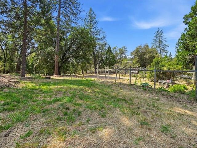 12651 Shady Creek Dr, Nevada City, CA 95959