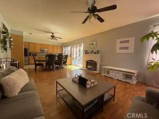12652 EATON LN, VICTORVILLE, CA 92392 Single Family Residence.