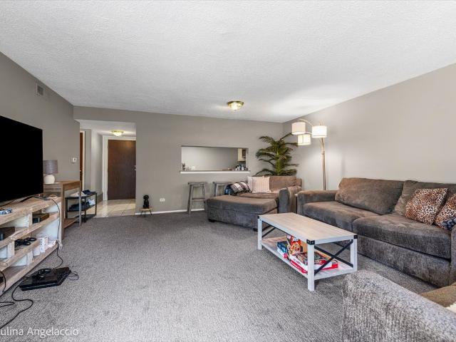 1265 n sterling avenue # 115