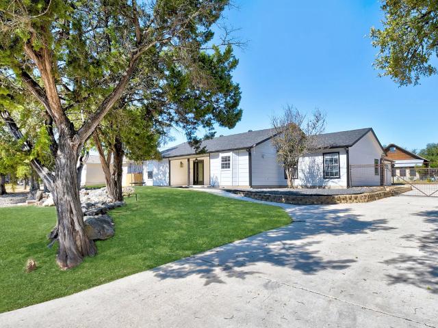 1265 Bob White Dr, Spring Branch, TX 78070 | MLS #104277 | Compass