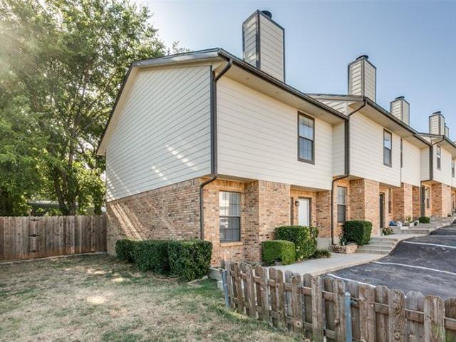 1265 Dallas Dr, Denton, TX 76205