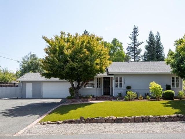 1265 Golden Way, Los Altos, CA 94024