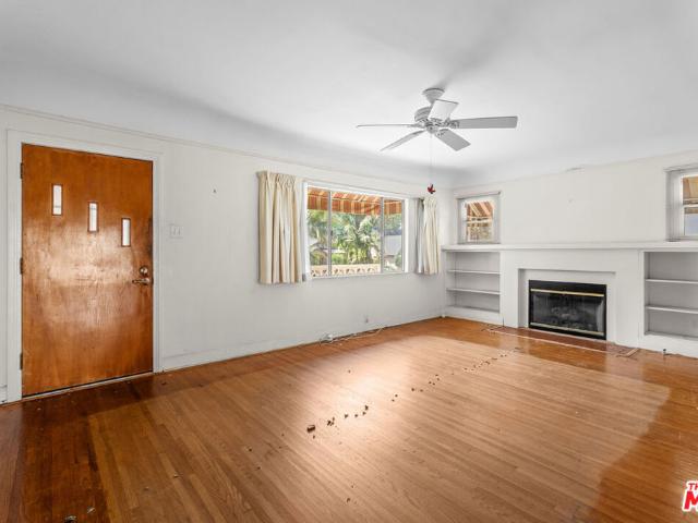 1265 Hill Drive