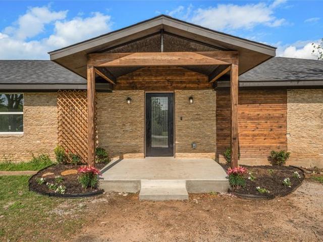 1265 Houston St N, Lorena, TX 76655