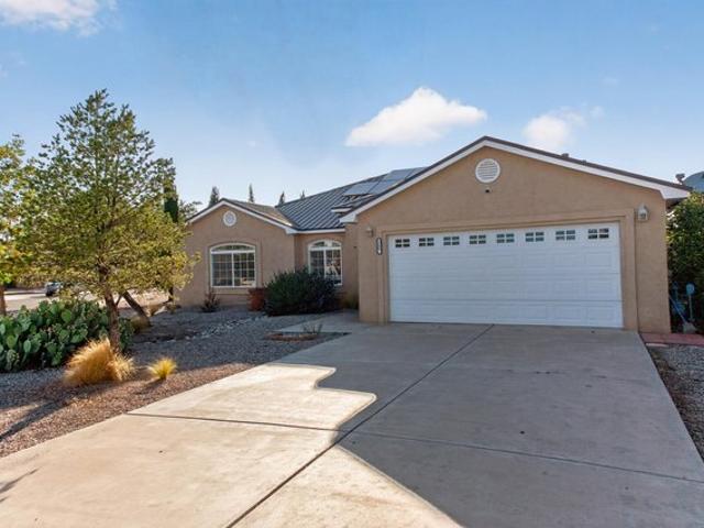1265 Parkview Dr, Los Lunas, NM 87031