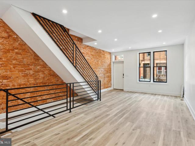 1265 S Bonsall St, Philadelphia, PA 19146 | MLS #PAPH2604 | Compass