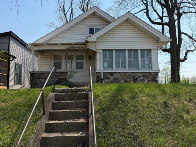 1265 W 34th St, Indianapolis, IN 46208 | MLS #22097 | Compass