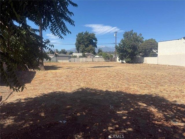 1265 W Holt Ave, Pomona, CA 91768