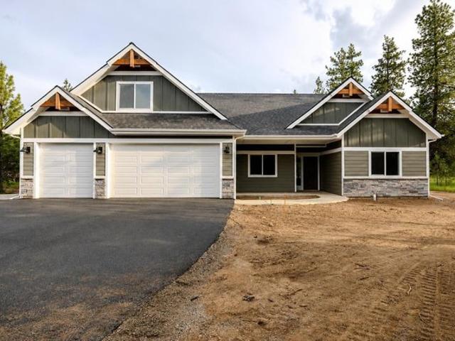 12664 E Howard Rd, Athol, ID 83801