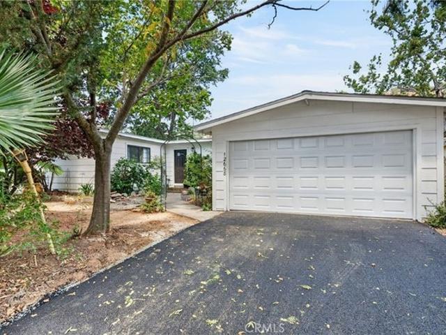 12668 Shoreview Dr, Clearlake Oaks, CA 95423