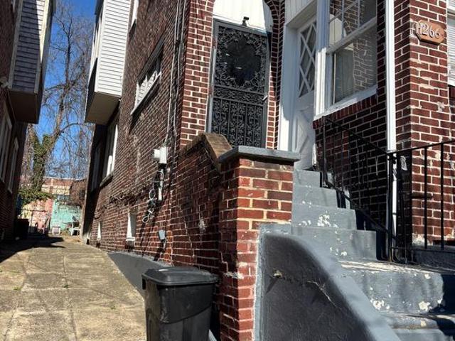1266 Magnolia Avenue