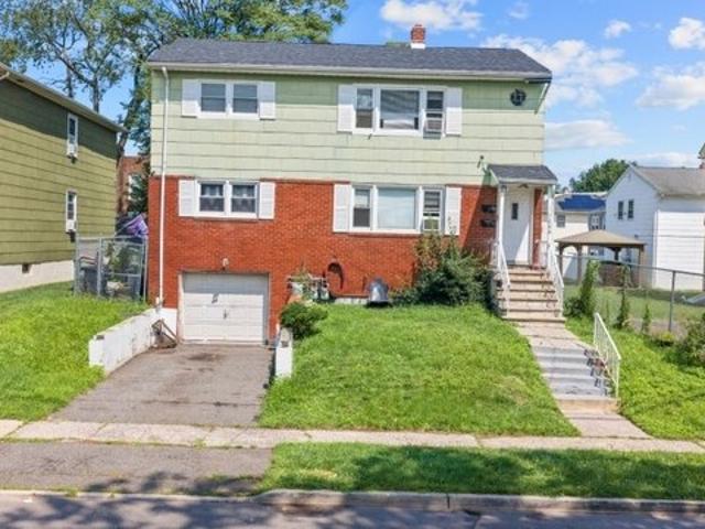1266 E 12th Ave, Roselle, NJ 07203