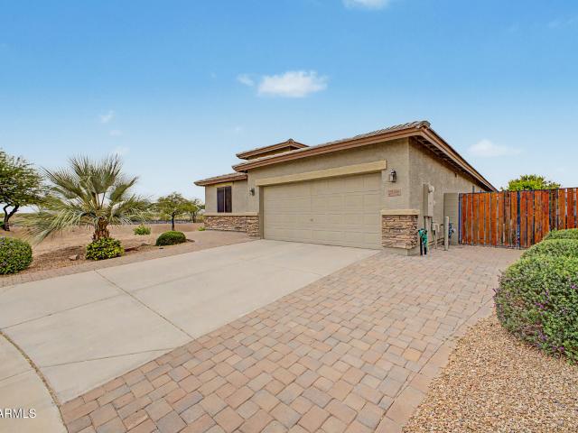 1266 e eucalyptus lane