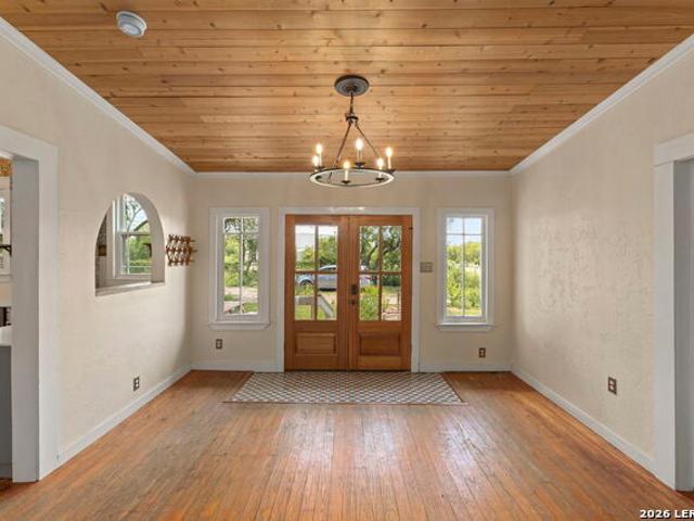 1266 Holbrook