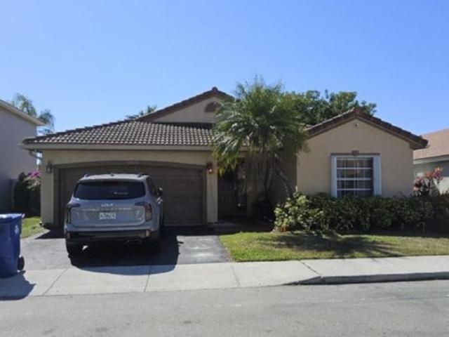 12674 NW 11th Pl, Sunrise, FL 33323