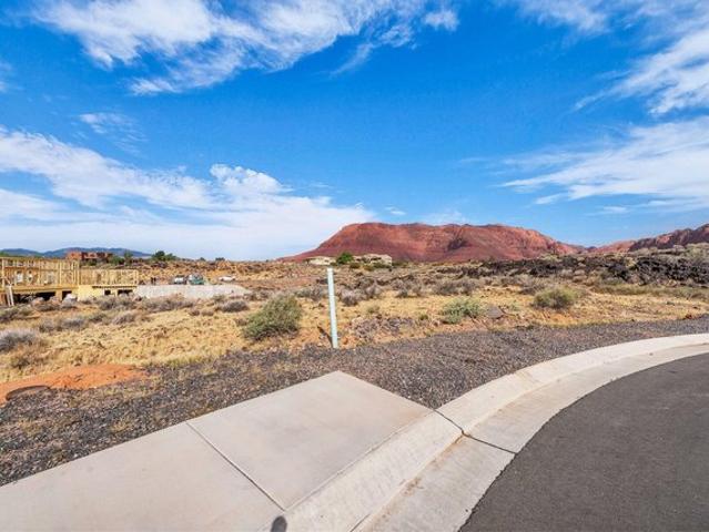 1267 E Specter Ct, Ivins, UT 84738