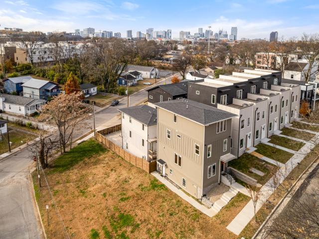1267 John St