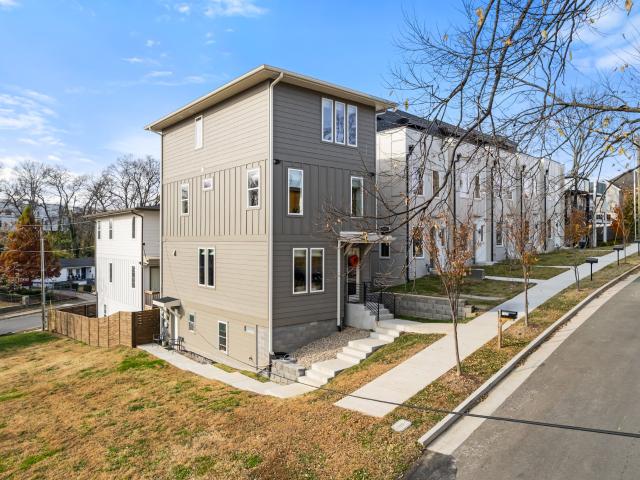 1267 John St, Nashville, TN 37210 | MLS #3183 | Compass