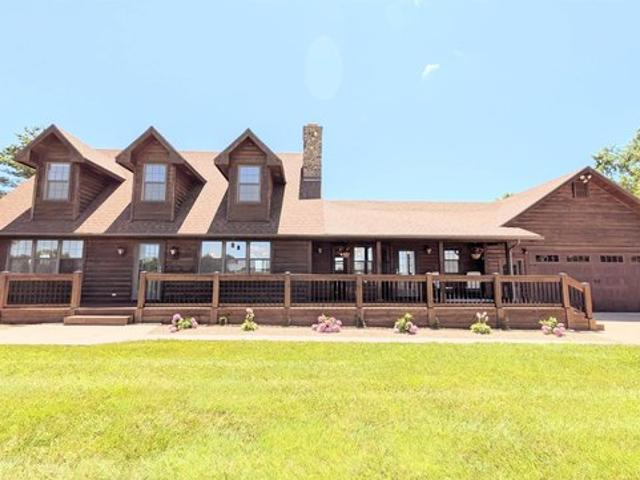 1267 Road 220, Emporia, KS 66801